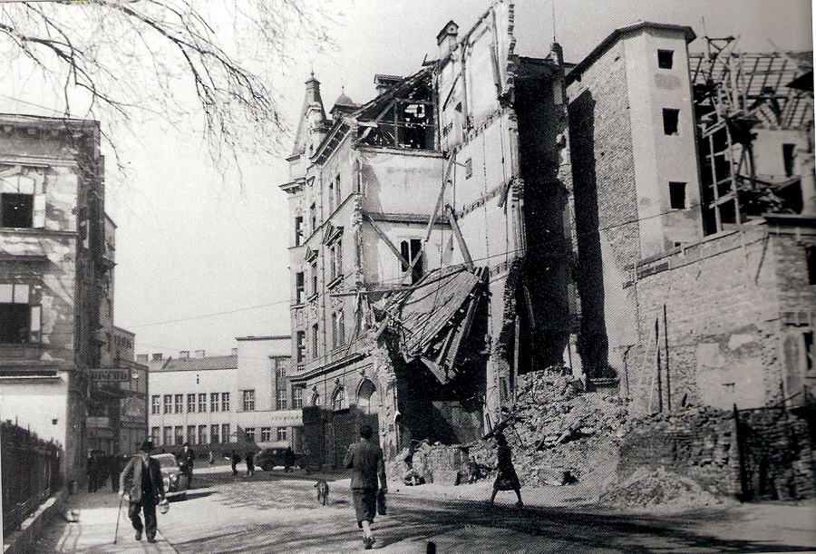 HdGÖ / Web-Ausstellung „Zwischen den Zeiten. 1945 in Fotos“ | Redaktion ...